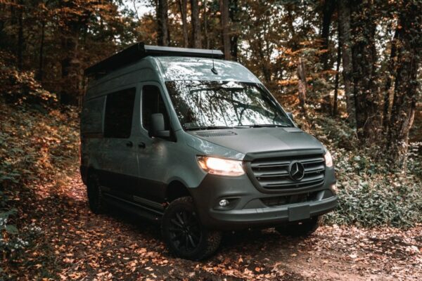 Storyteller Overland STEALTH MODE AWD - Warner Van Rental